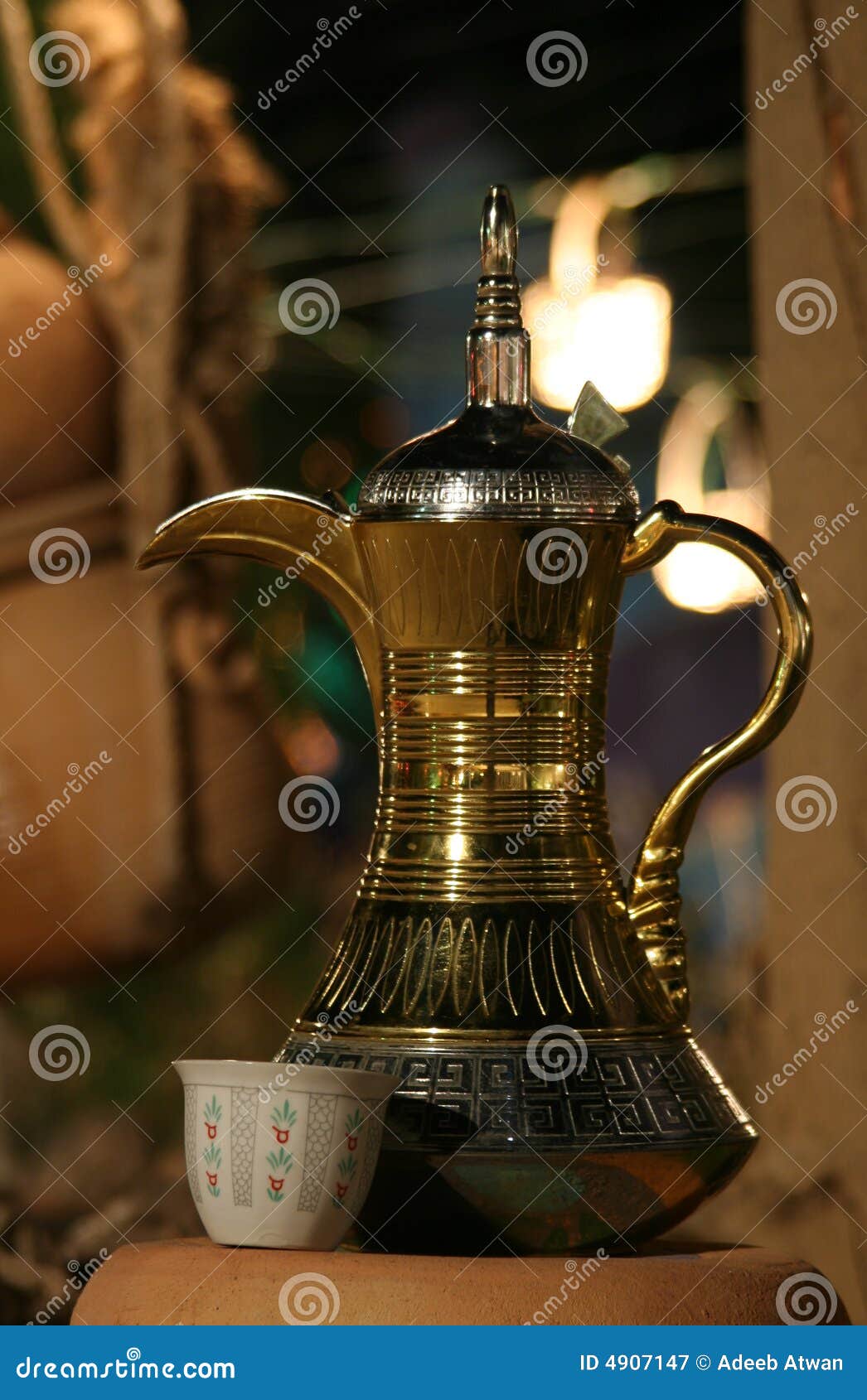 Dallh stock image. Image of drink, coffeepot, dallah, patrimony - 4907147