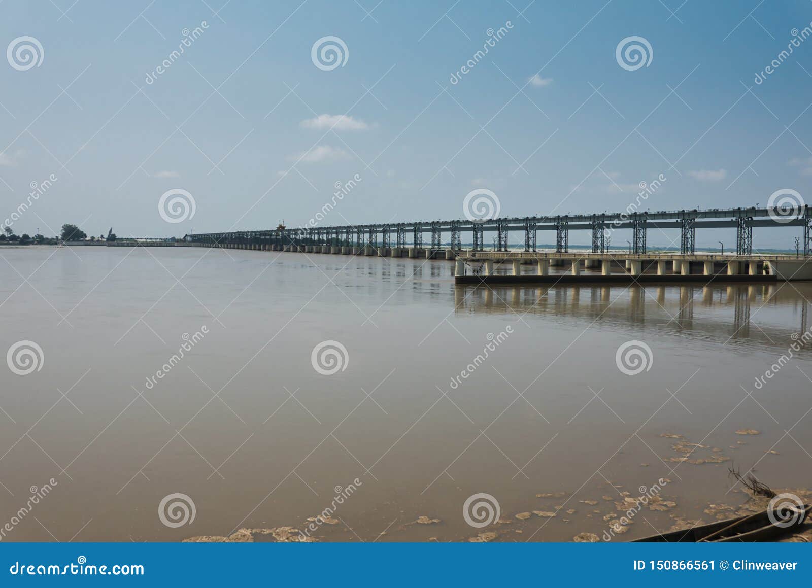 Dam on Koshi River stock image. Image of powerhouse - 150866561