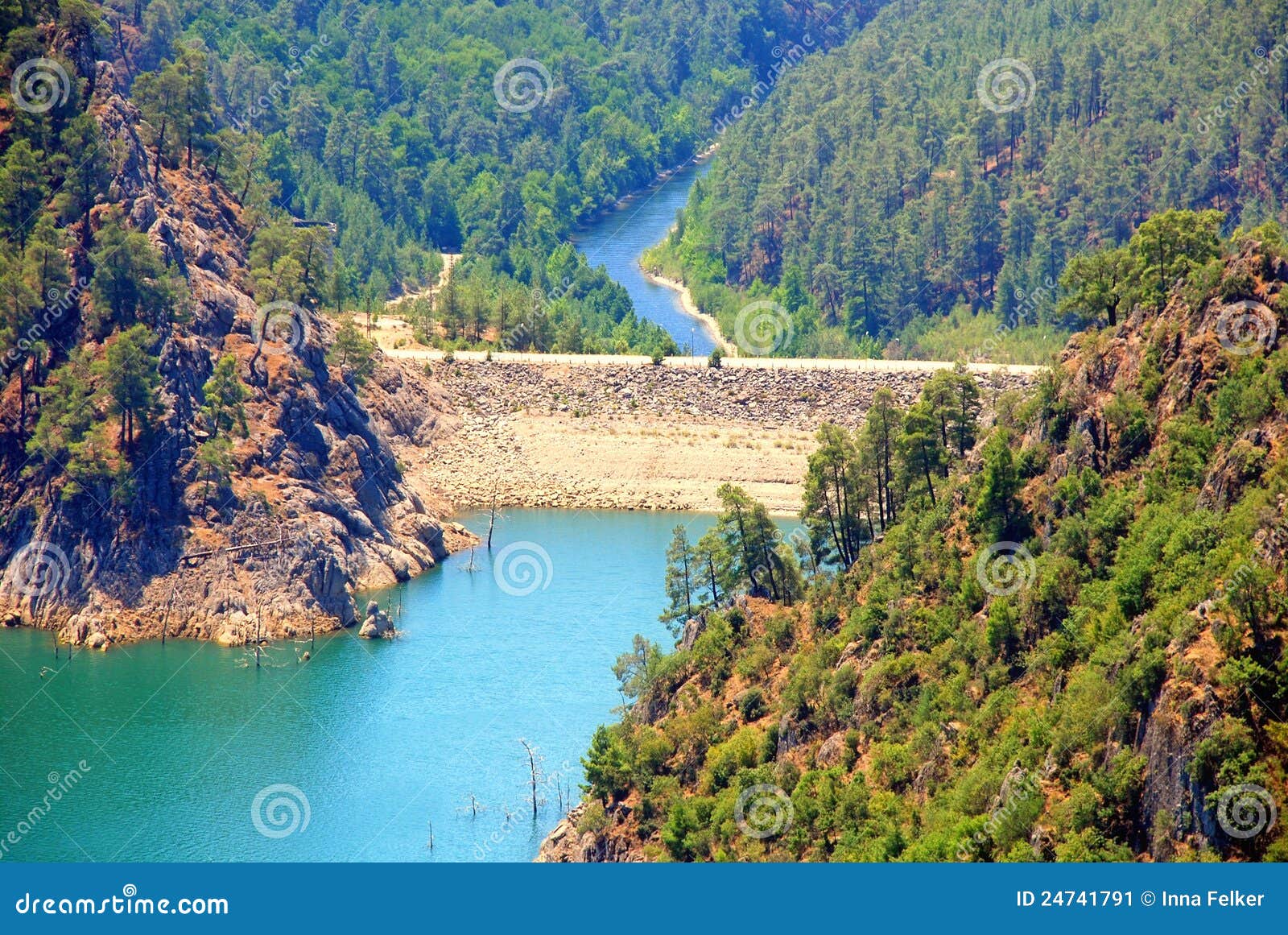 Dam in a river(Turkey) stock image. Image of pond, structure - 24741791