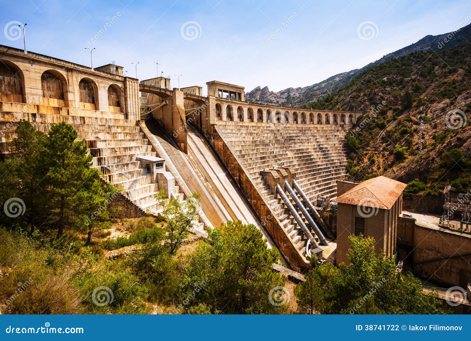 Dam at Segre river stock photo. Image of plant, catalonia - 38741722