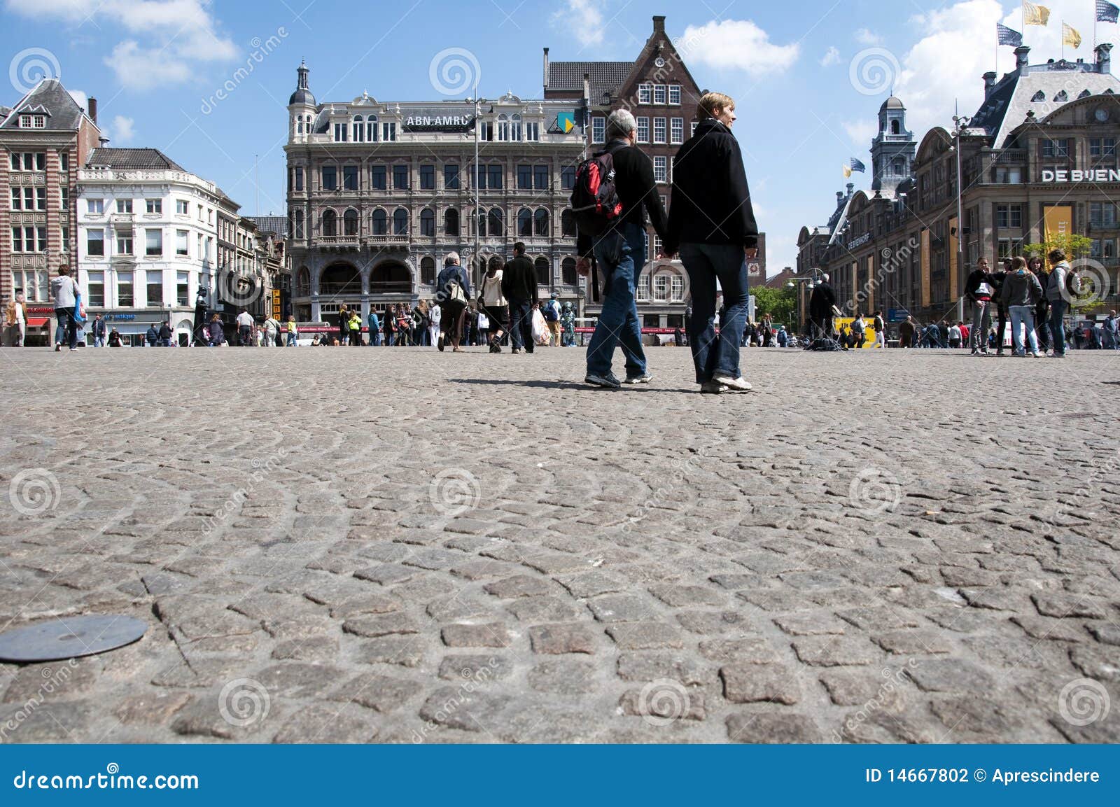 Dam Square - Amsterdam editorial photography. Image of center - 14667802