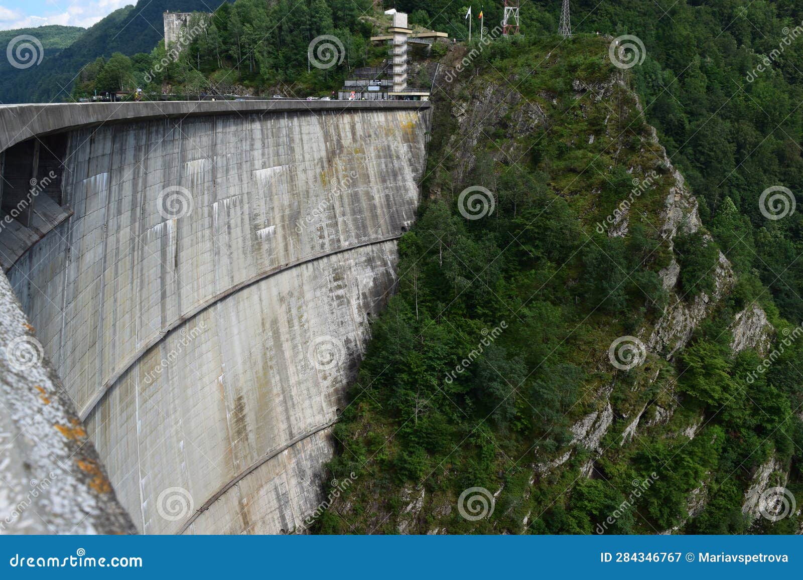 The dam wall editorial photography. Image of track, river - 284346767