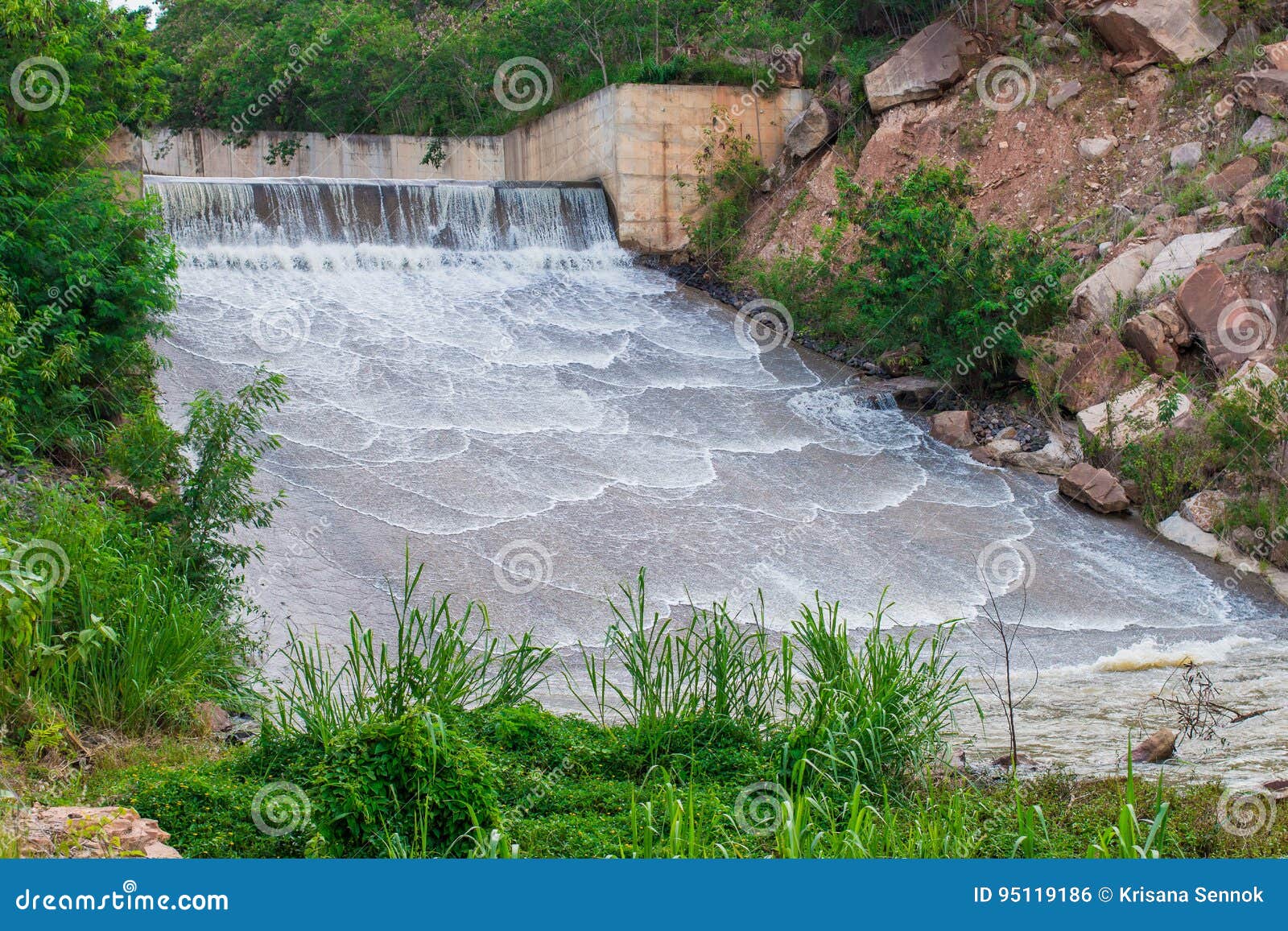 Dam water release stock photo. Image of green, station - 95119186