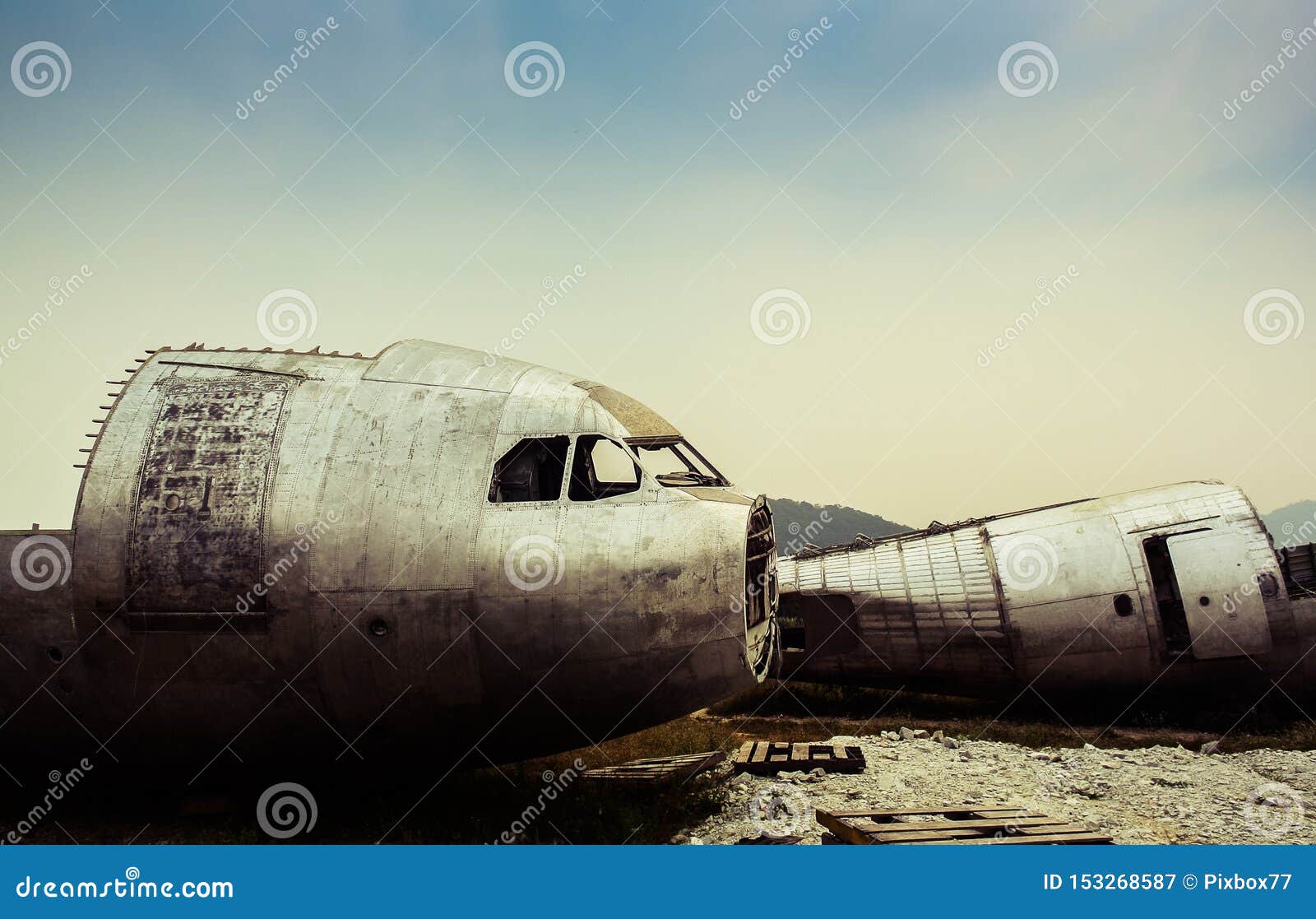 Damage of Airplane at Field Stock Image - Image of building, grungy ...