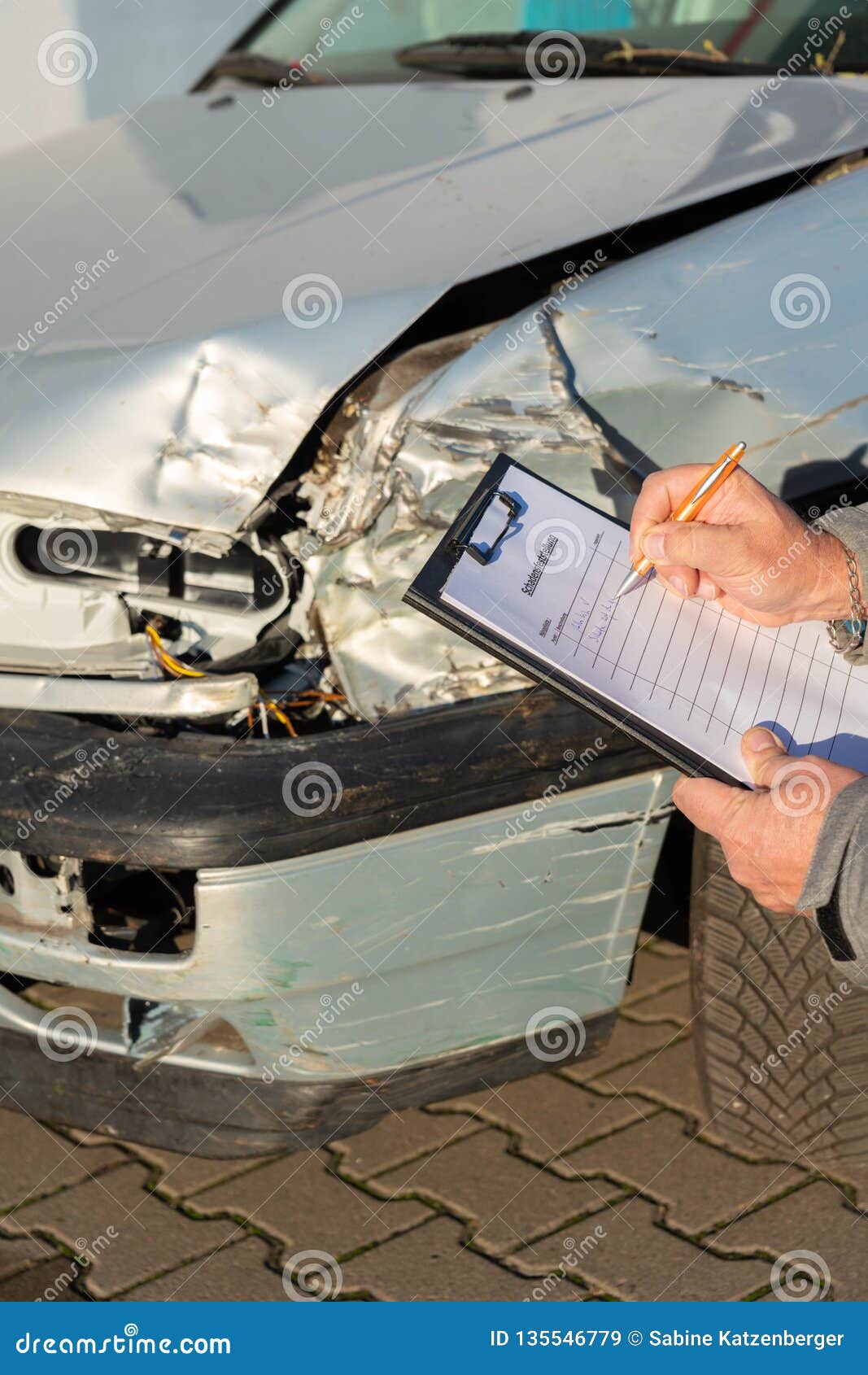 Damaged Car and Damage Assessment Stock Image - Image of headlamp, cost ...