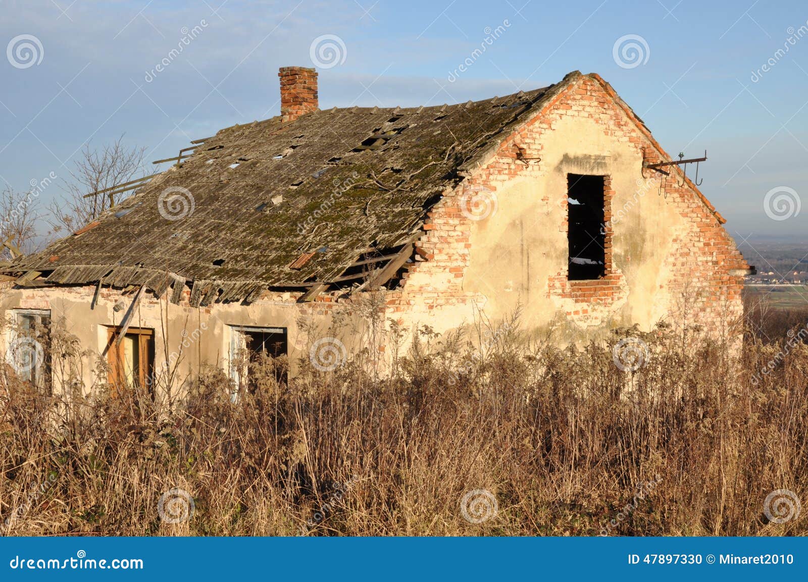 Damaged house stock photo. Image of nature, roof, antique - 47897330