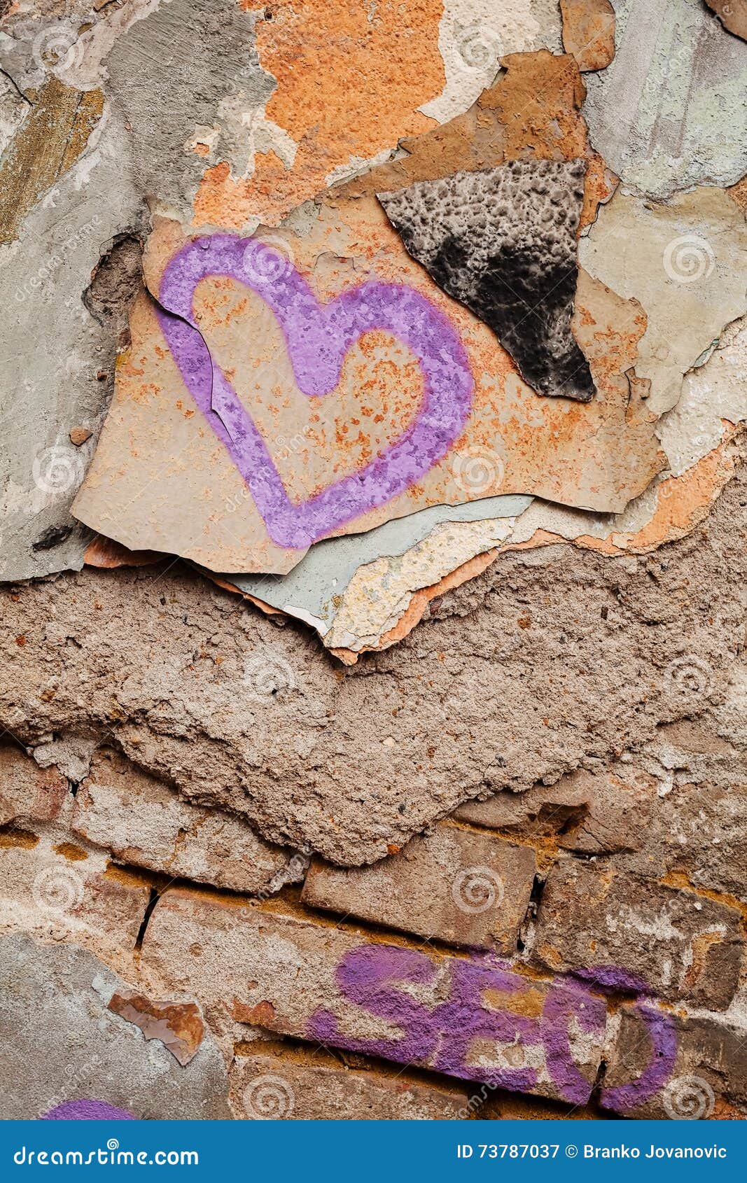 Damaged old wall stock image. Image of background, color - 73787037