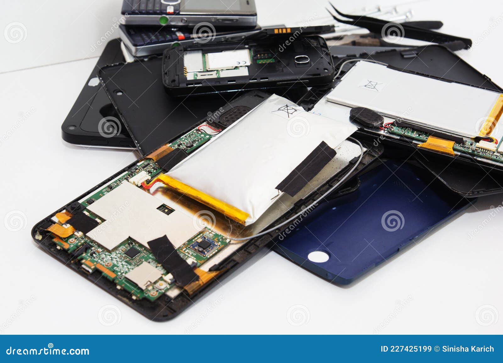 Damaged Tablets and Smartphones Stock Image - Image of disassembled ...