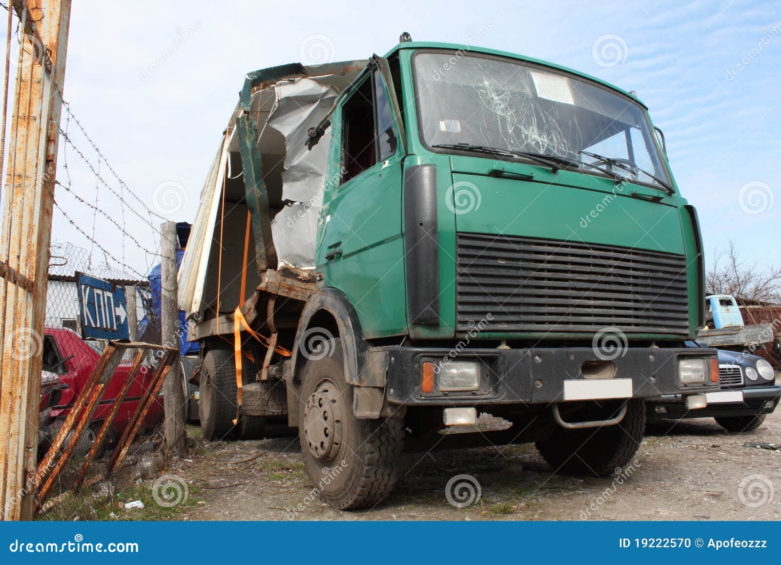 Damaged truck stock photo. Image of green, transportation - 19222570