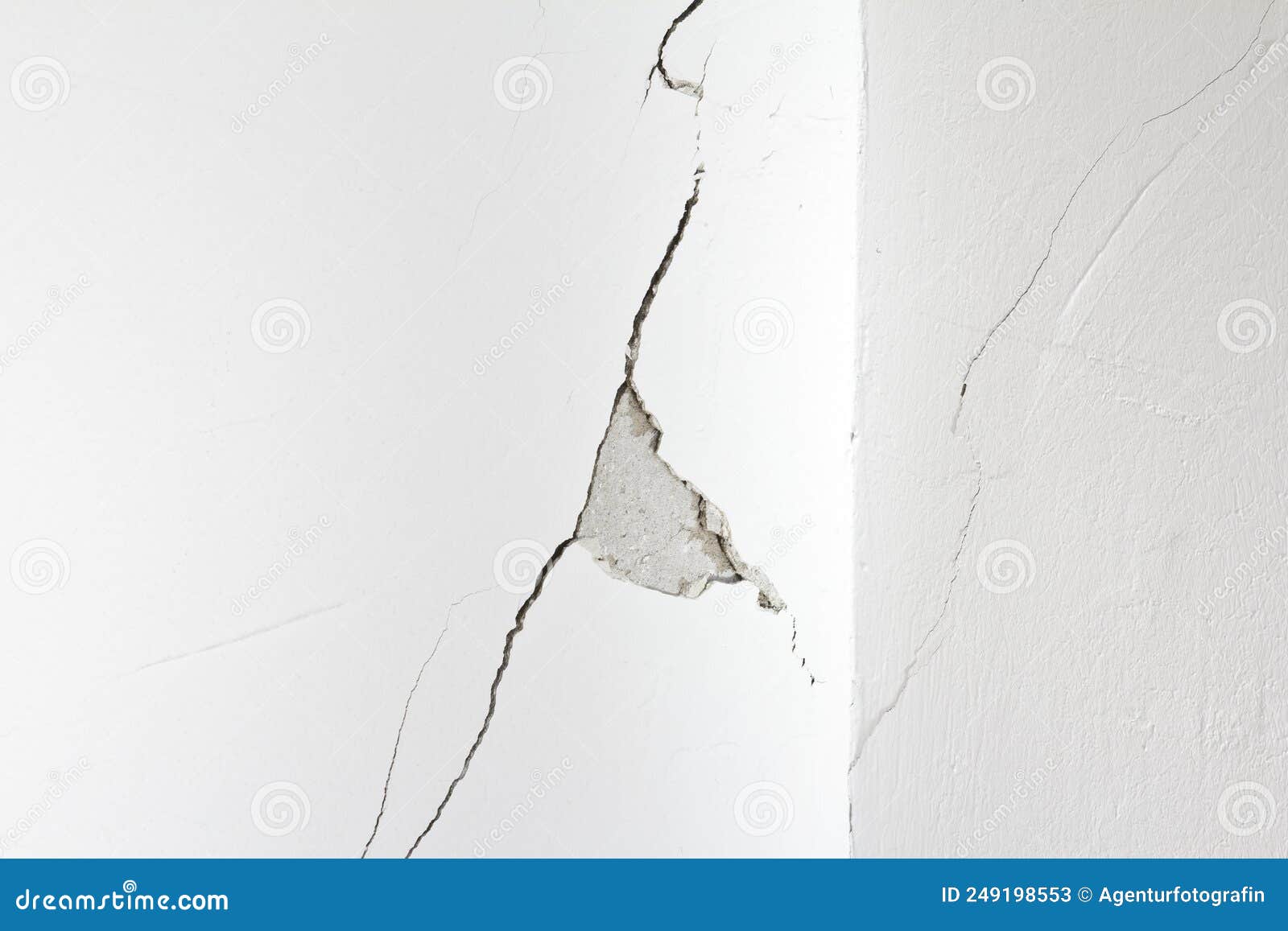 Damaged White Wall Crack Rip Stock Image - Image of defect, crack ...