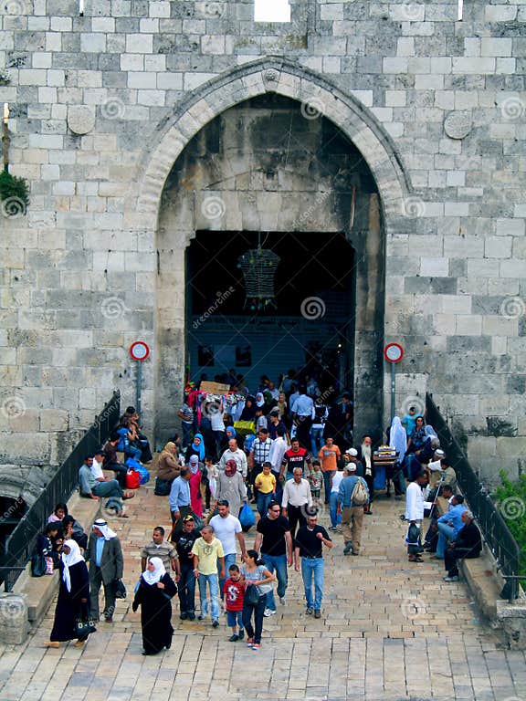 Damascus Gates. Jerusalem. editorial photo. Image of entrance - 12531801