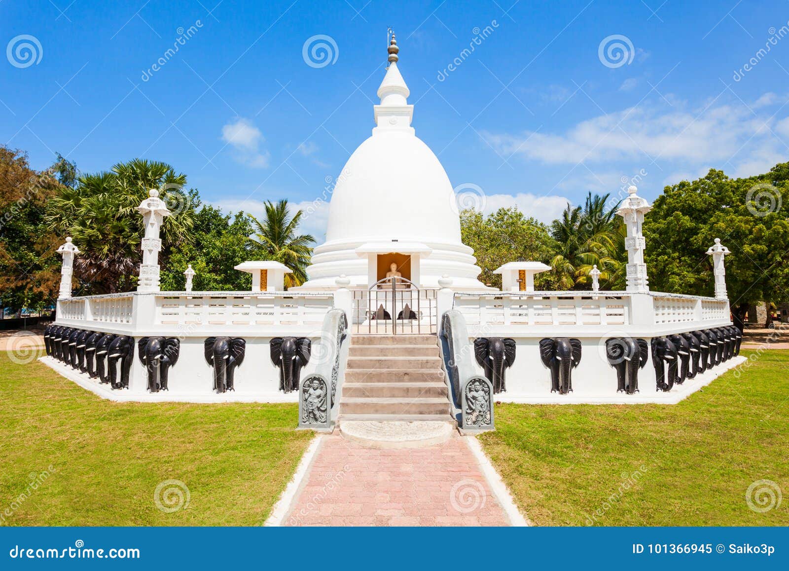 Dambakola Patuna Sangamitta Viharaya 库存图片 - 图片 包括有 印度, 天空: 101366945
