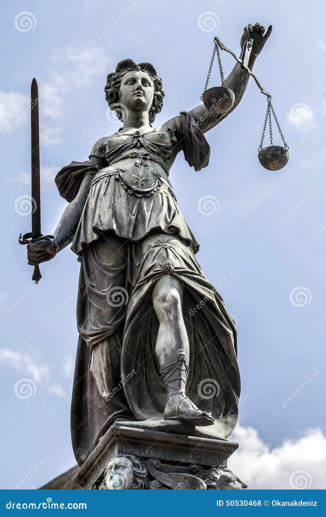 Dame Justice in Frankfurt Deutschland Stockfoto - Bild von richterlich ...