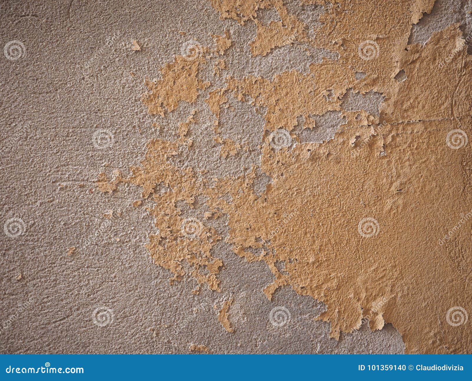 Damp moisture on wall stock photo. Image of dwelling - 101359140
