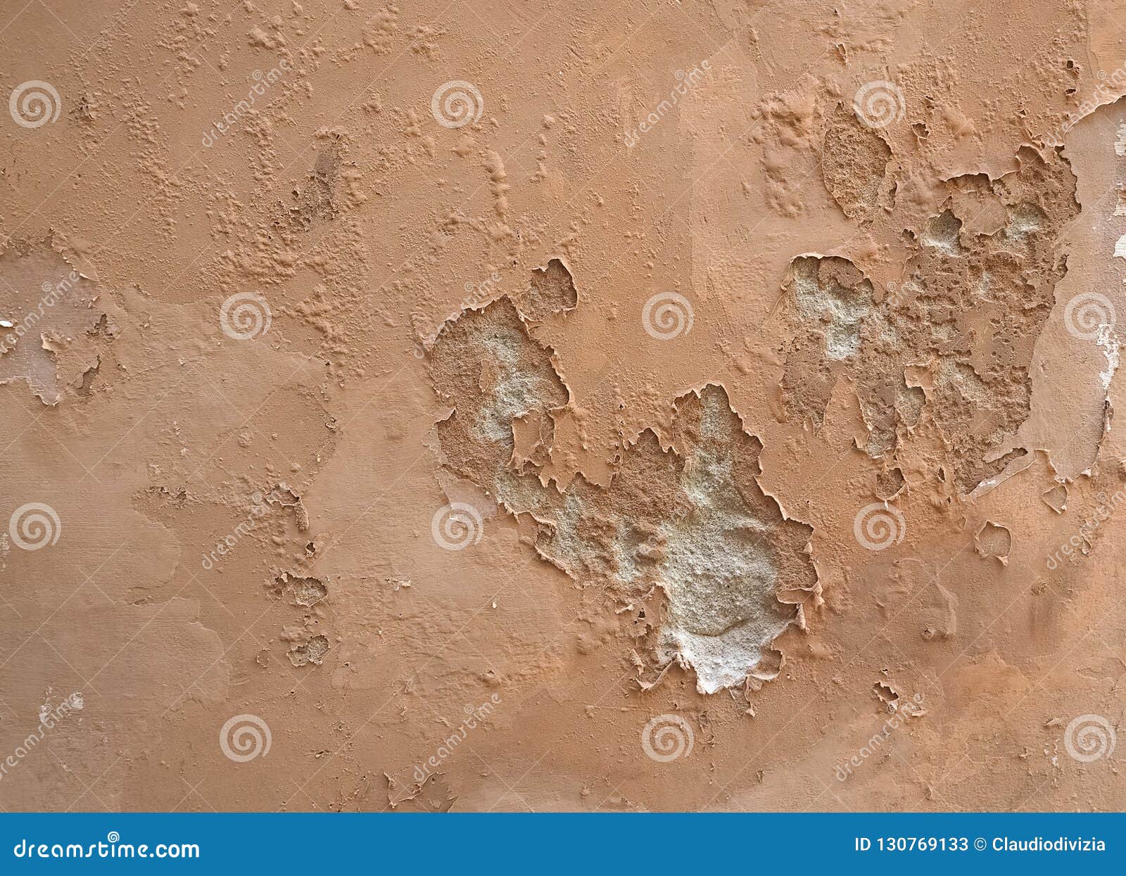 Damp moisture on wall stock image. Image of dankness - 130769133