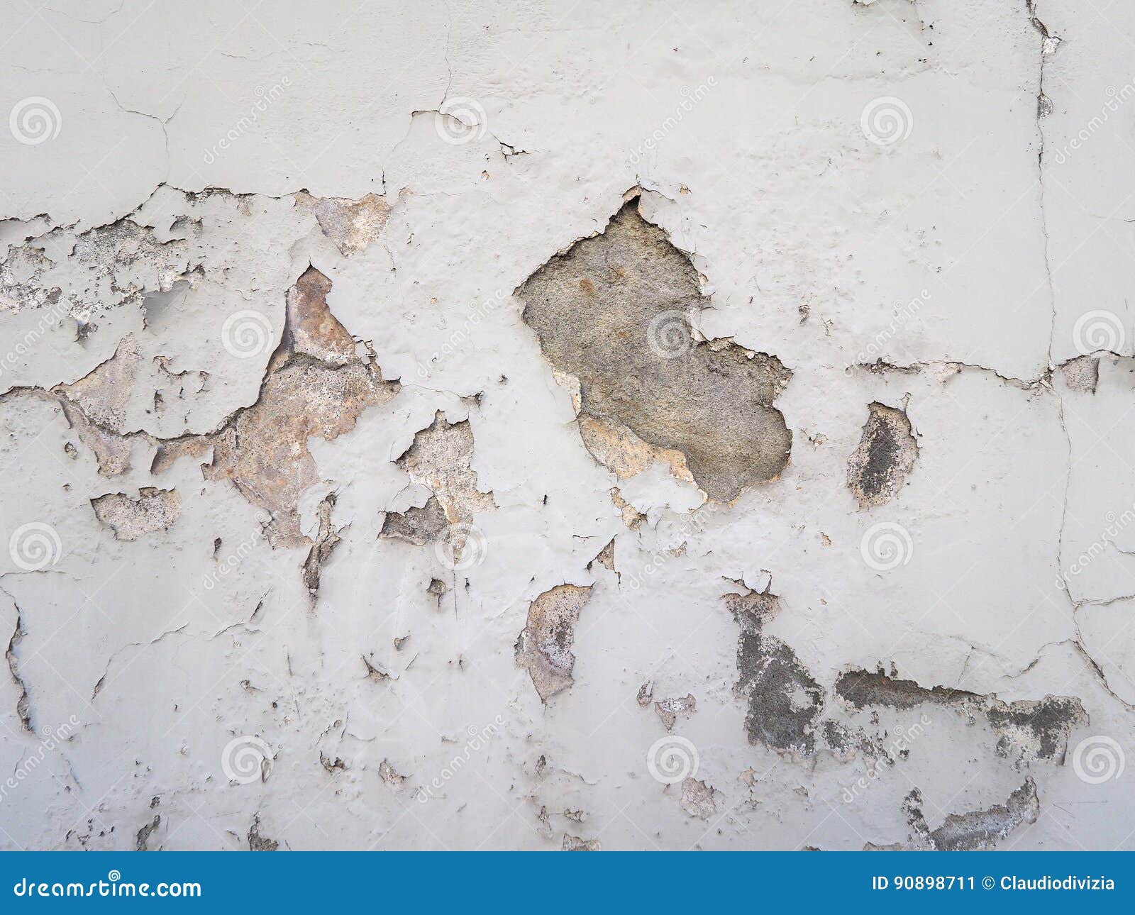 Damp moisture on wall stock image. Image of rainy, house - 90898711