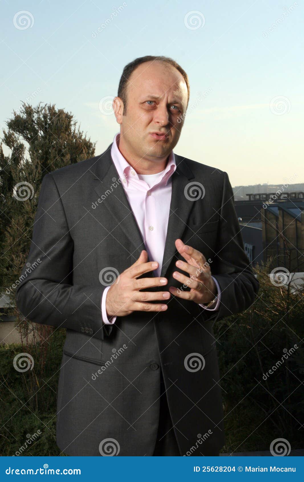 Dan Sucu editorial stock image. Image of sucu, furniture - 25628204