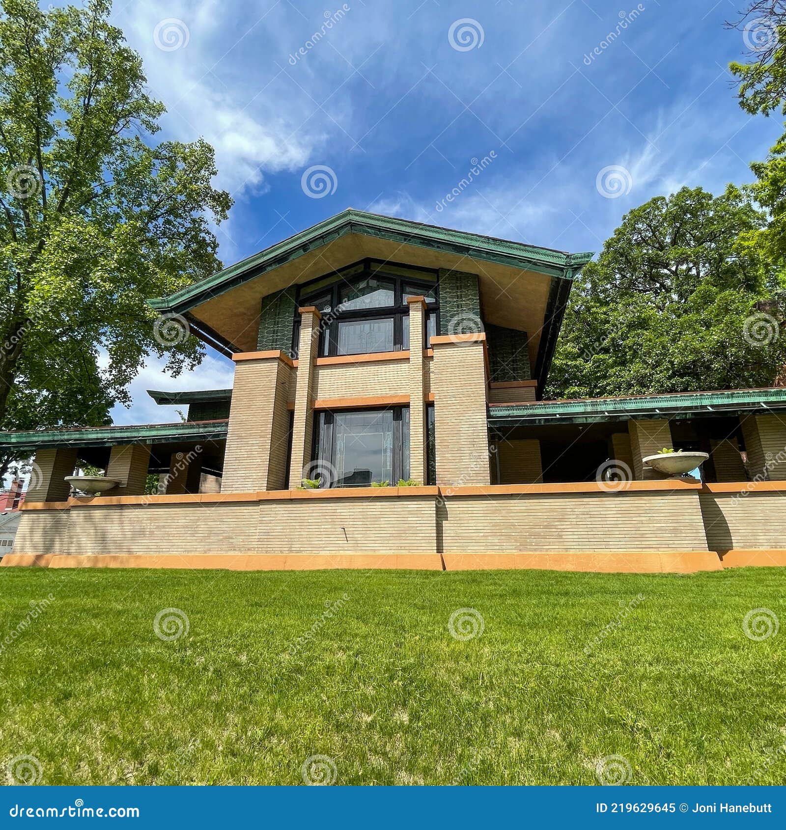 Dana Thomas House A Frank Lloyd Wright Designed House In Springfield ...