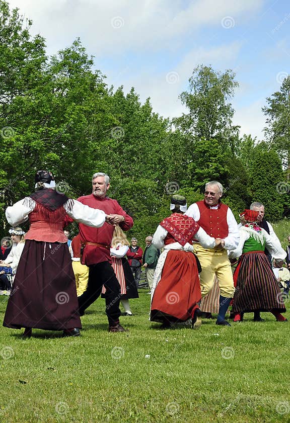 Dance Around the Midsummer Tree Editorial Photography - Image of people ...