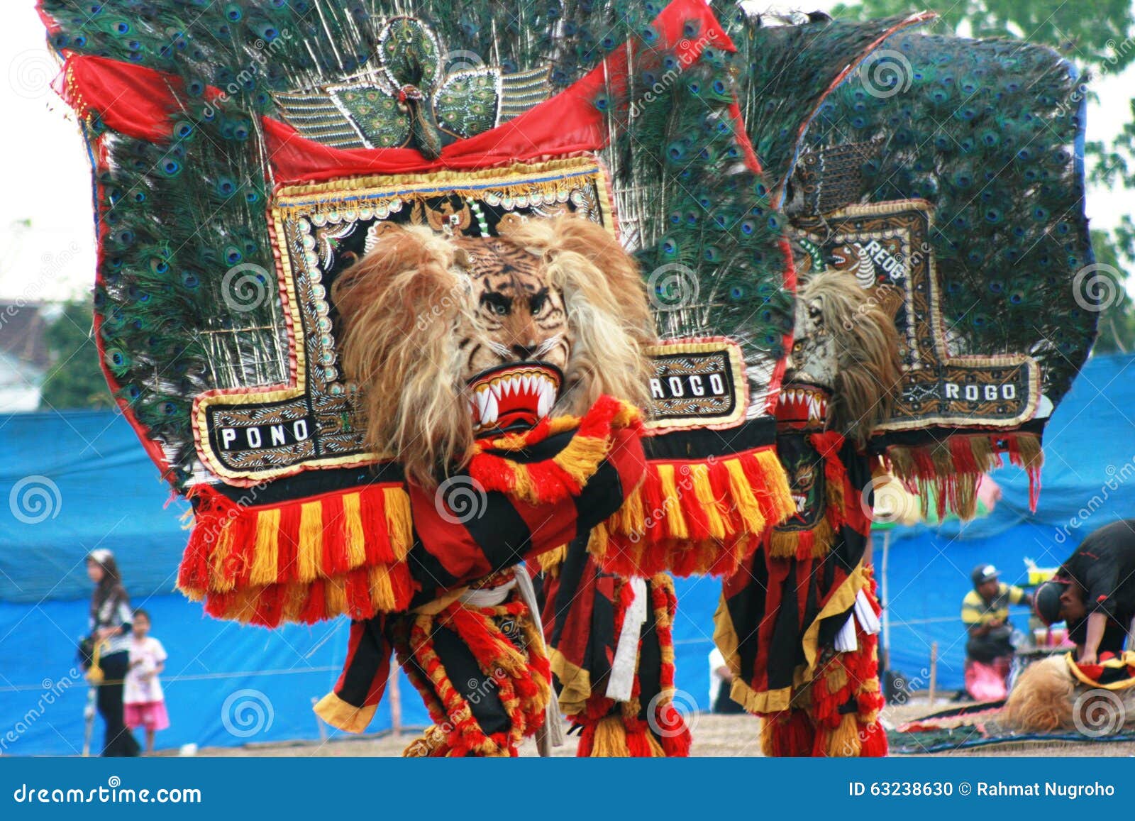 Dance and Attraction of Traditional Reog Ponorogo Editorial Image ...