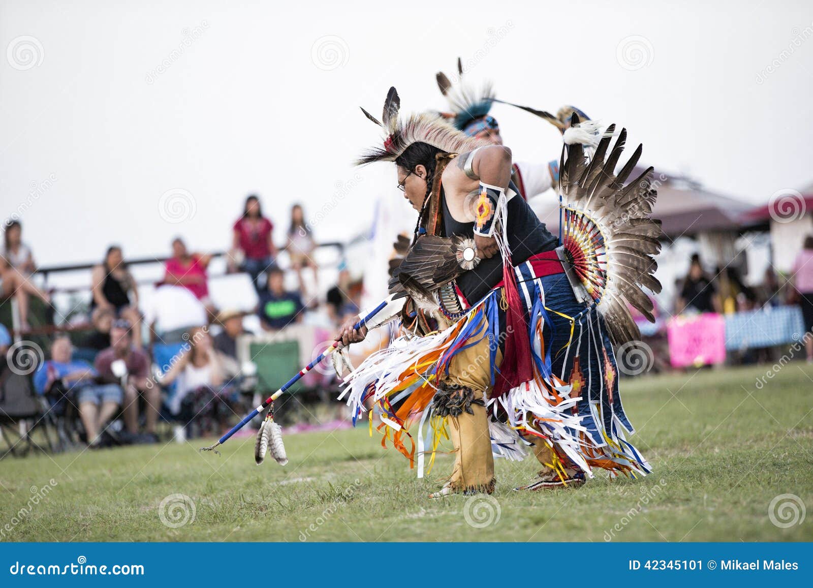 Dance of the crow editorial photo. Image of traditional - 42345101