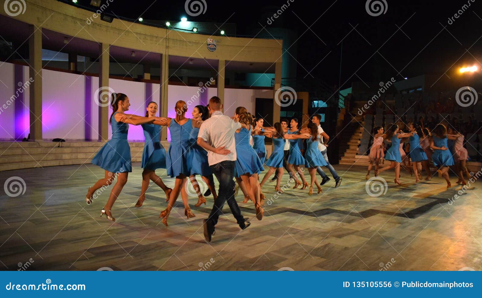 Dance, Performing Arts, Entertainment, Performance Picture. Image ...