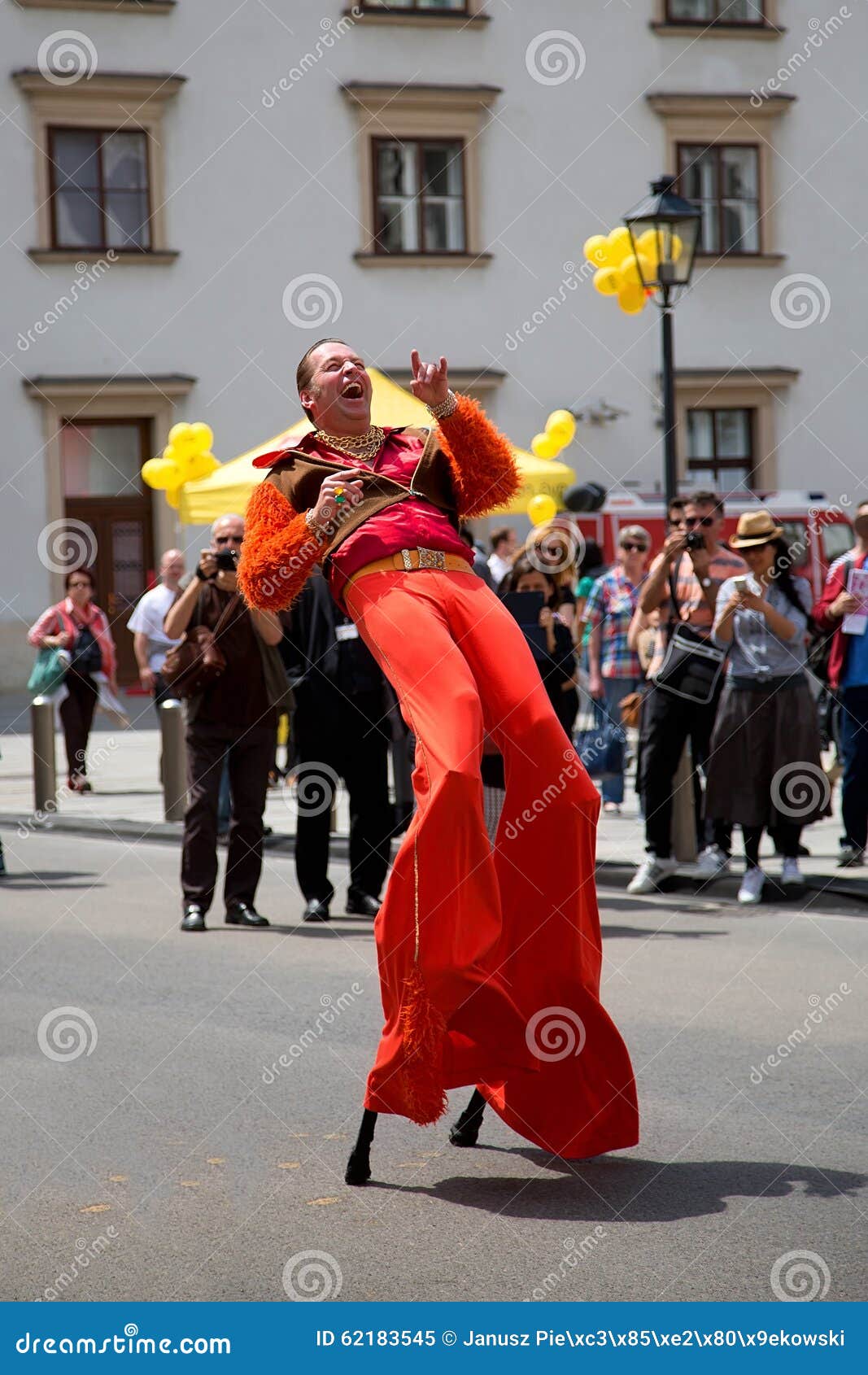 Dancer on Stilts in Vienna, Austria Editorial Image - Image of show ...