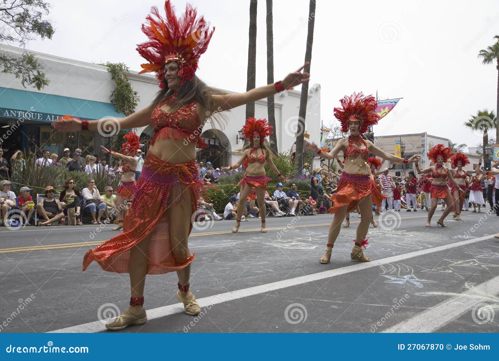 Dancers at Annual Summer Solstice Celebration and Parade June Editorial ...