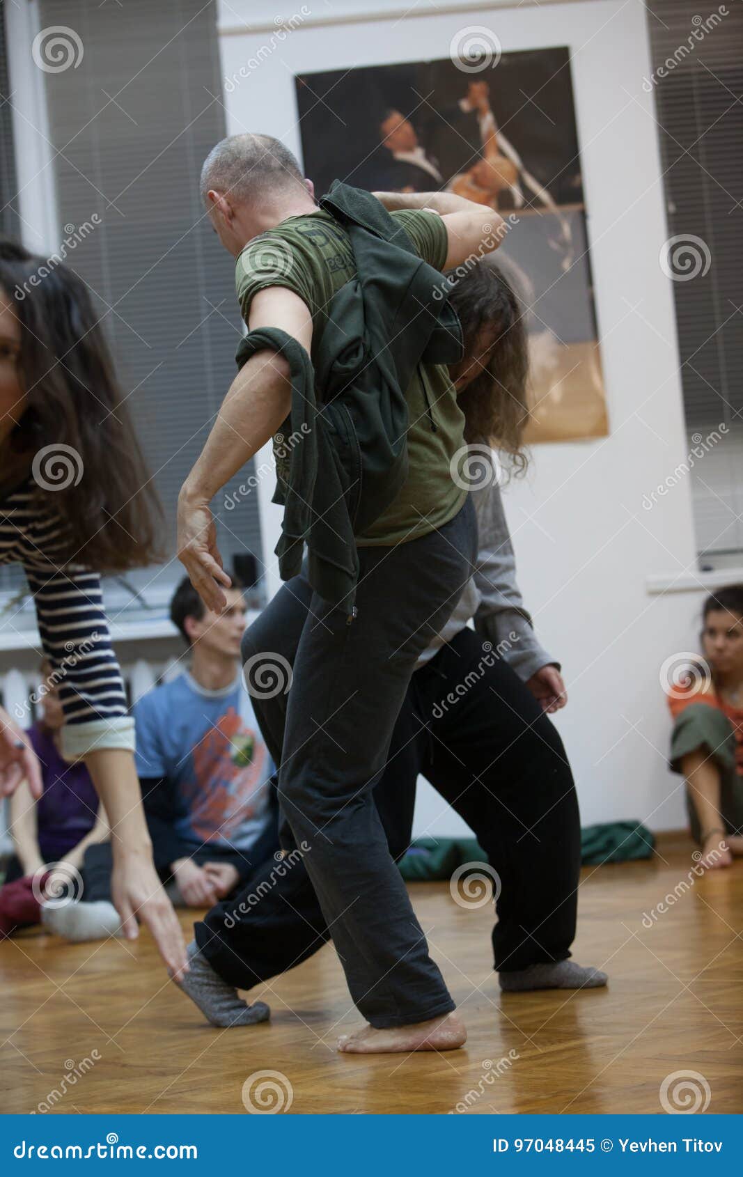 Dancers Improvise on Jam Dancers Contact Editorial Image - Image of ...