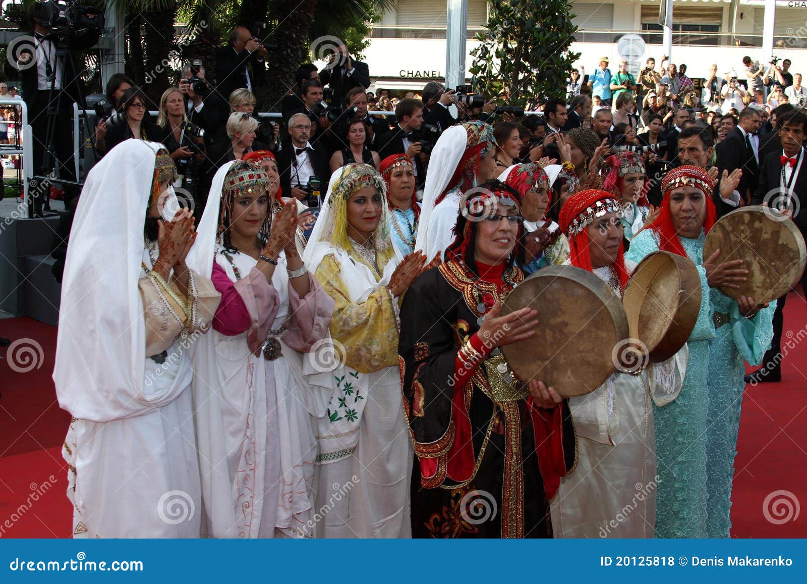 Dancers Maghreb editorial stock photo. Image of nationality - 20125818