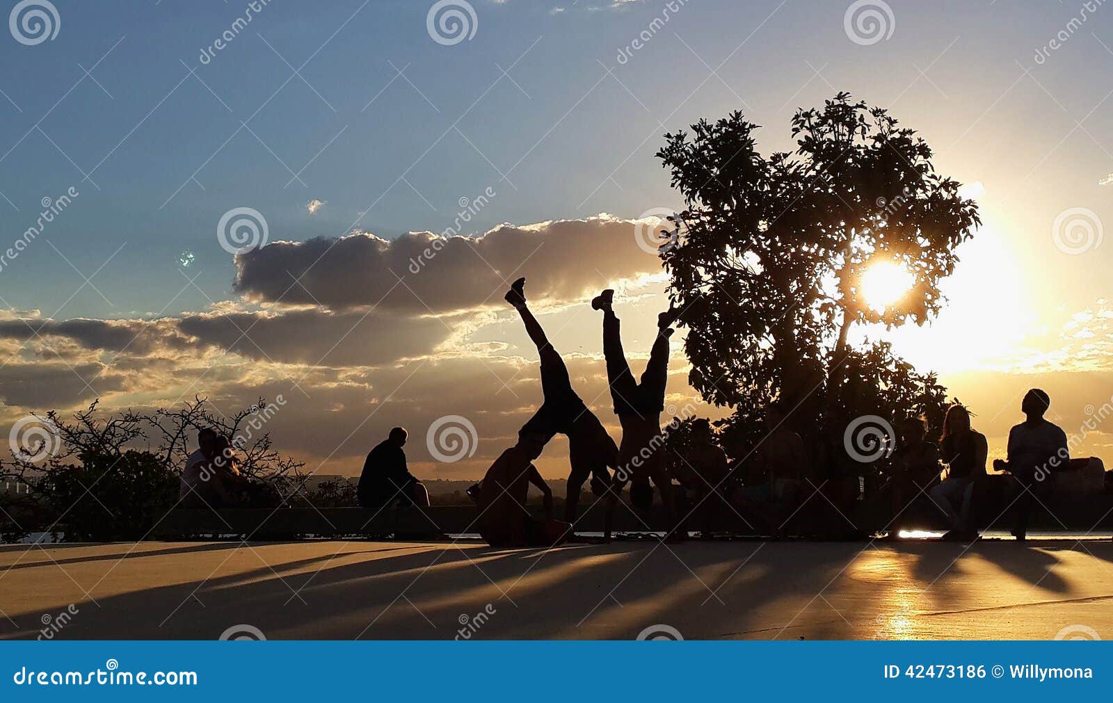 Dancing capoeira editorial photo. Image of dancing, brazil - 42473186