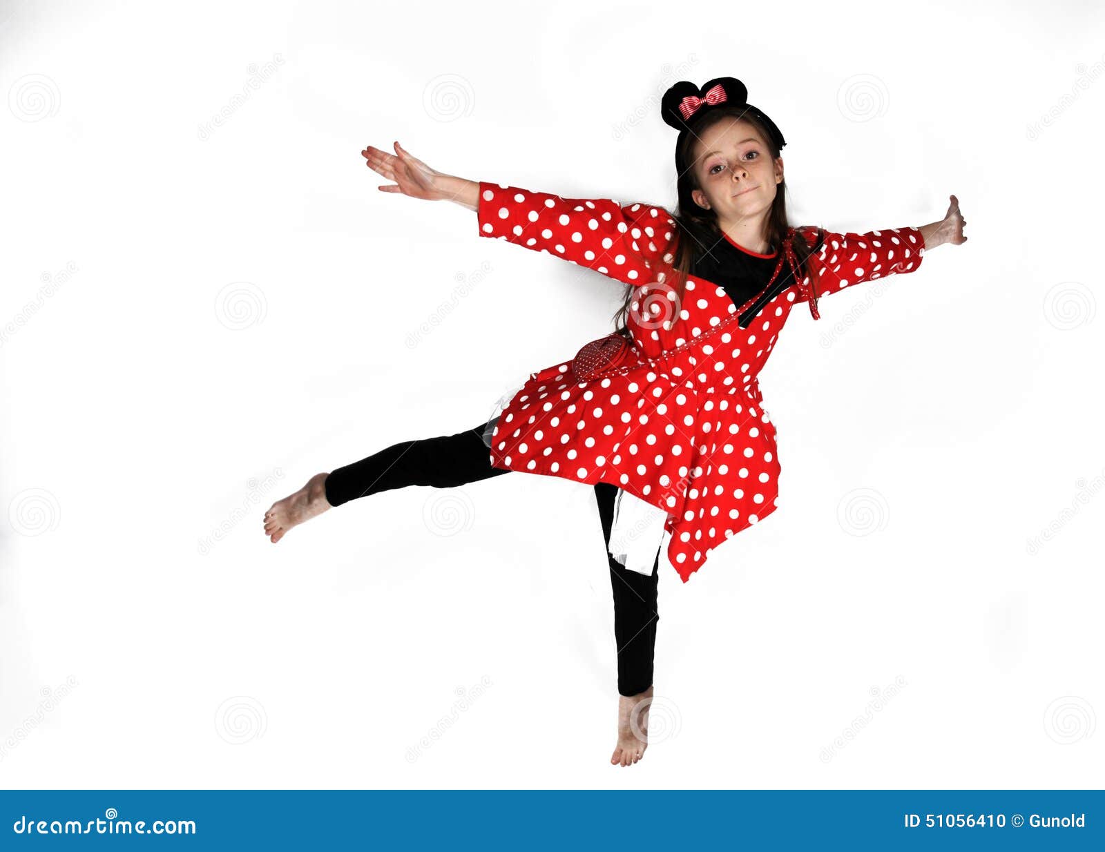 Dancing Minnie Mouse fotografia stock. Immagine di coraggioso - 51056410