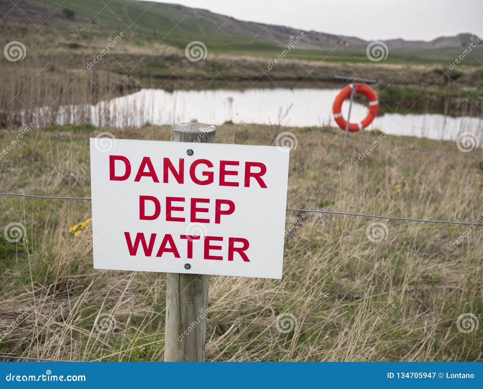 Danger Deep Water Warning Sign Stock Image | CartoonDealer.com #134705947 Danger Deep Water Warning Sign Stock Image | CartoonDealer.com #134705947