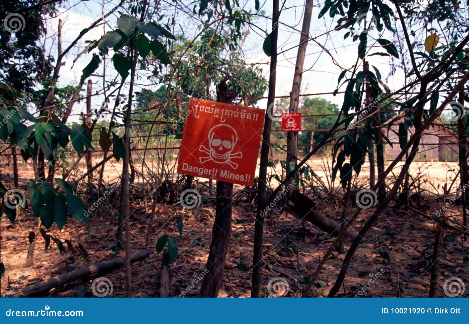 Danger Mines editorial image. Image of landmines, beware - 10021920