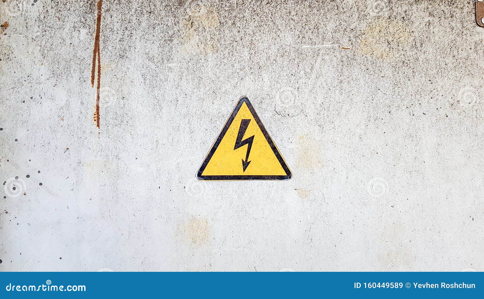Danger Sign of High Voltage Electricity. Yellow Triangular Sign with a ...