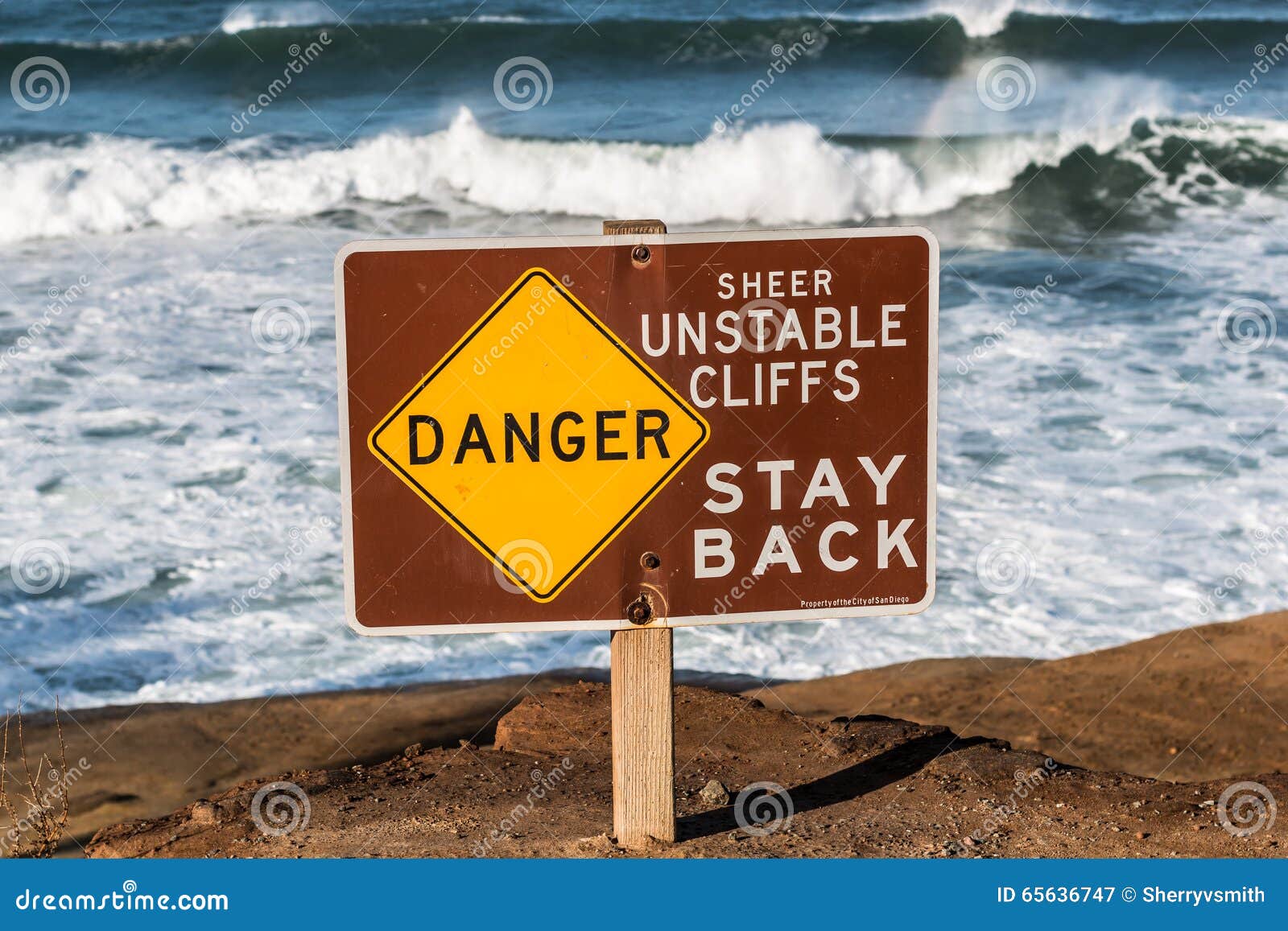 Danger Sign with Waves in Background at Sunset Cliffs Stock Image ...