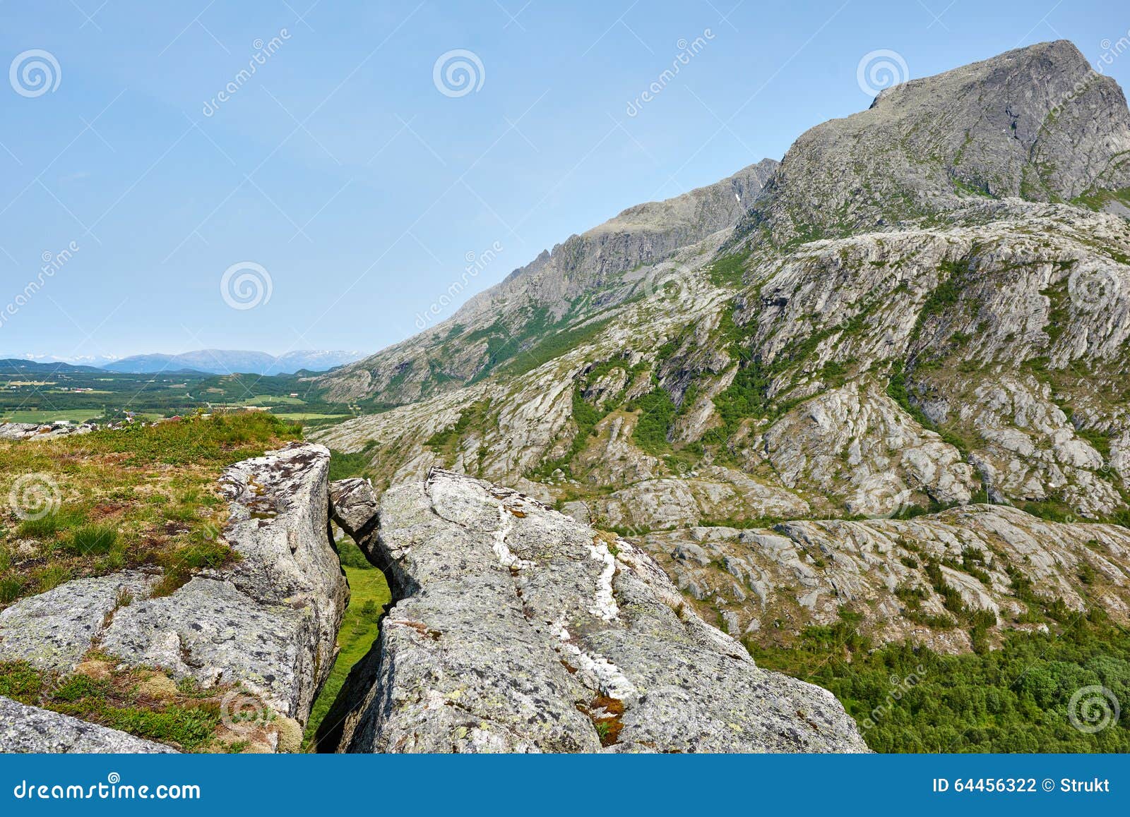 Dangerous Crack in Mountain. Stock Photo - Image of rock, summer: 64456322