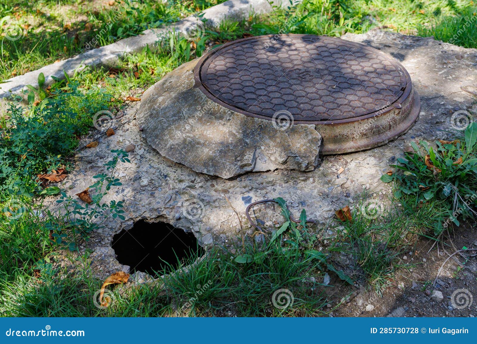 Manhole Background Stock Image | CartoonDealer.com #169691599