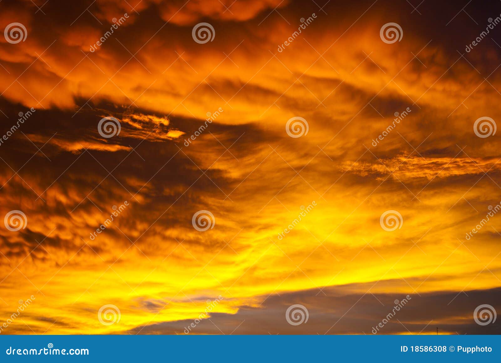Dangerous sky stock photo. Image of cloudscape, climate - 18586308