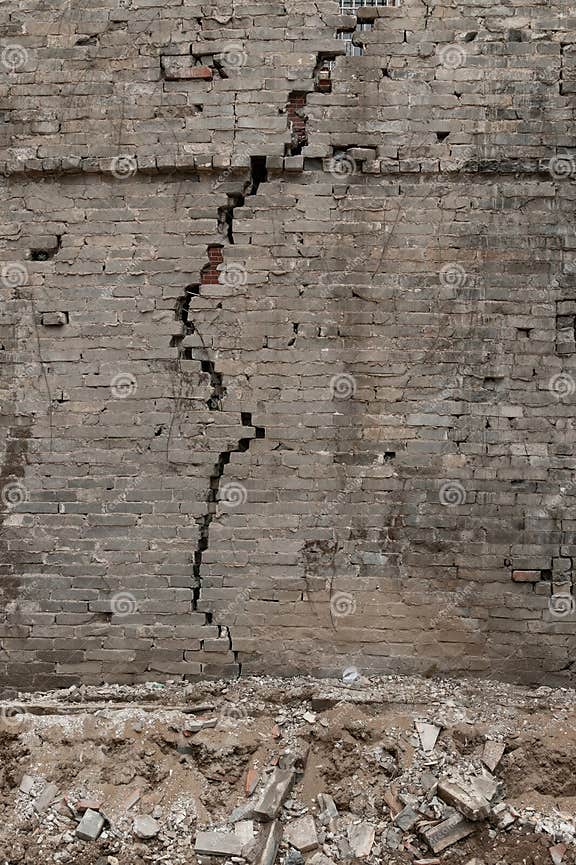 Dangerous Wall with Large Cracks at Vertical Composition Stock Photo ...