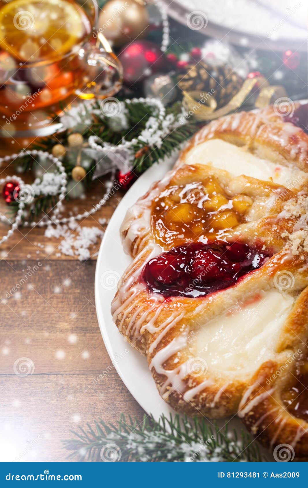 Danish Pastry Ring stock image. Image of danish, homemade - 81293481