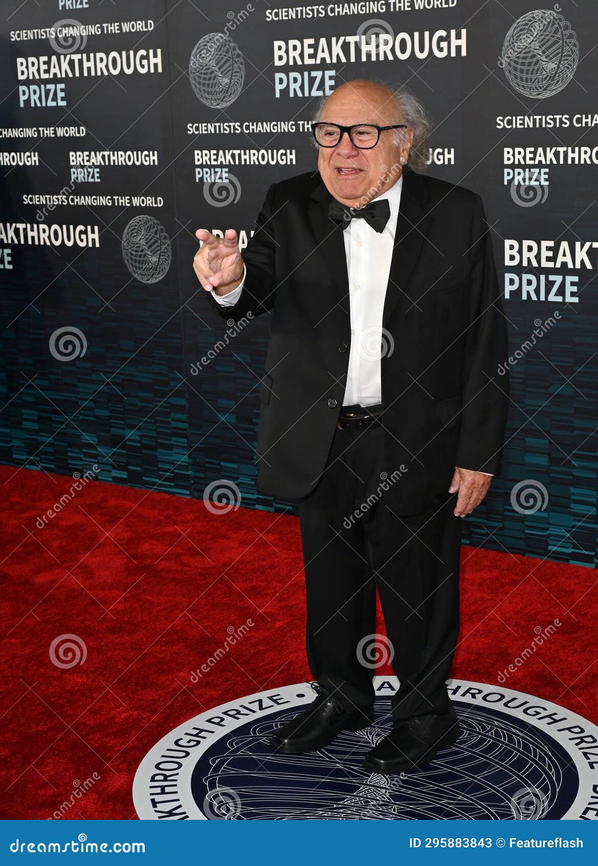 Danny DeVito editorial stock photo. Image of angeles - 295883843