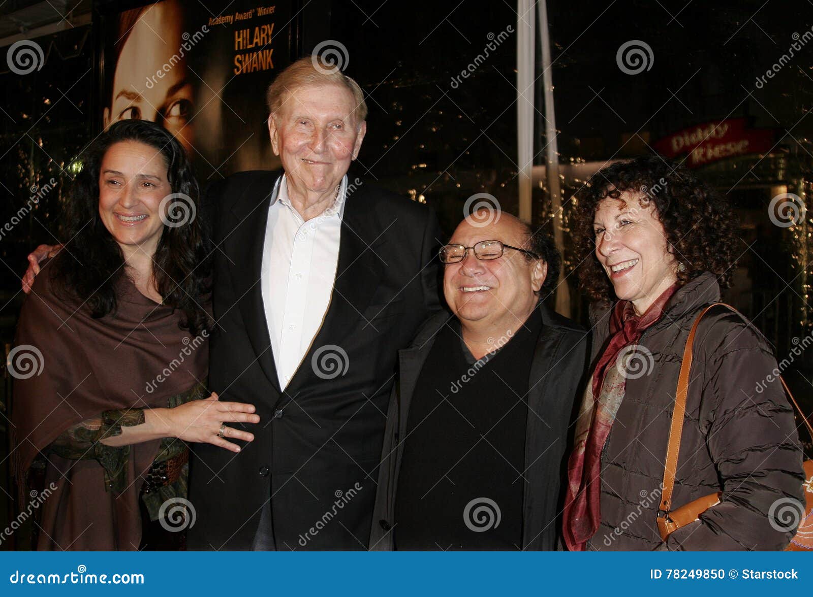 Danny DeVito Y Sumner Redstone Imagen editorial - Imagen de fama ...