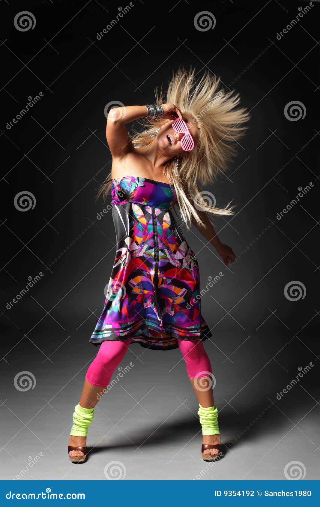 Dansare arkivfoto. Bild av sensualitet, posera, feminitet - 9354192