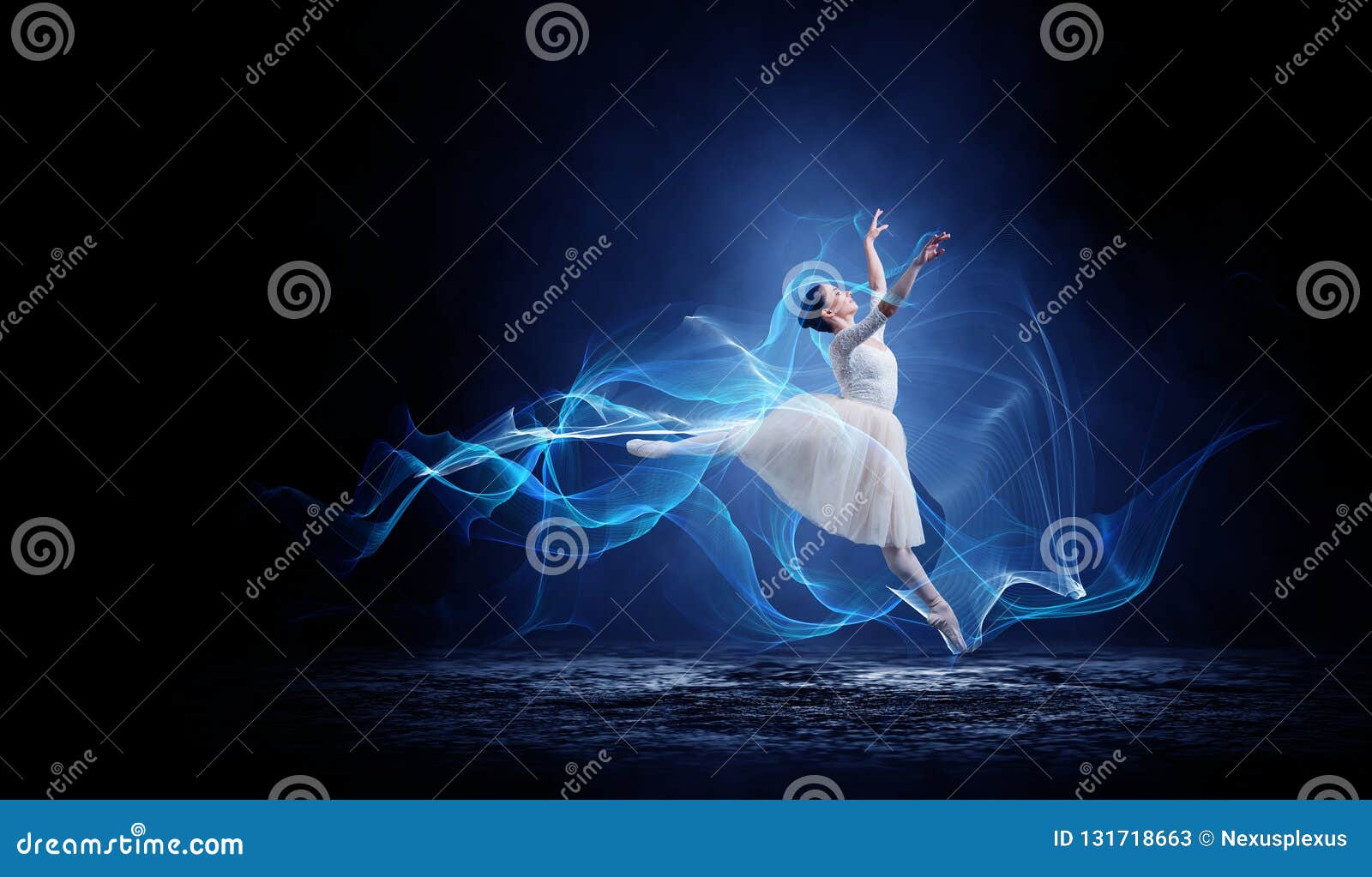 Danseur Classique Dans Le Saut Image stock - Image du ballet, ballerine ...