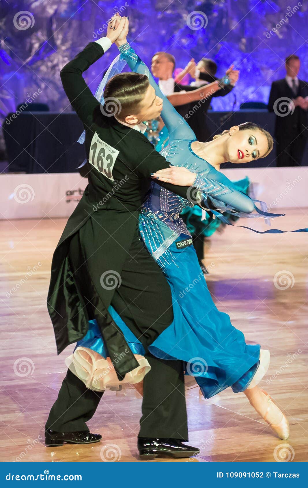 Danseurs Dansant La Danse Standard Photographie éditorial - Image du ...