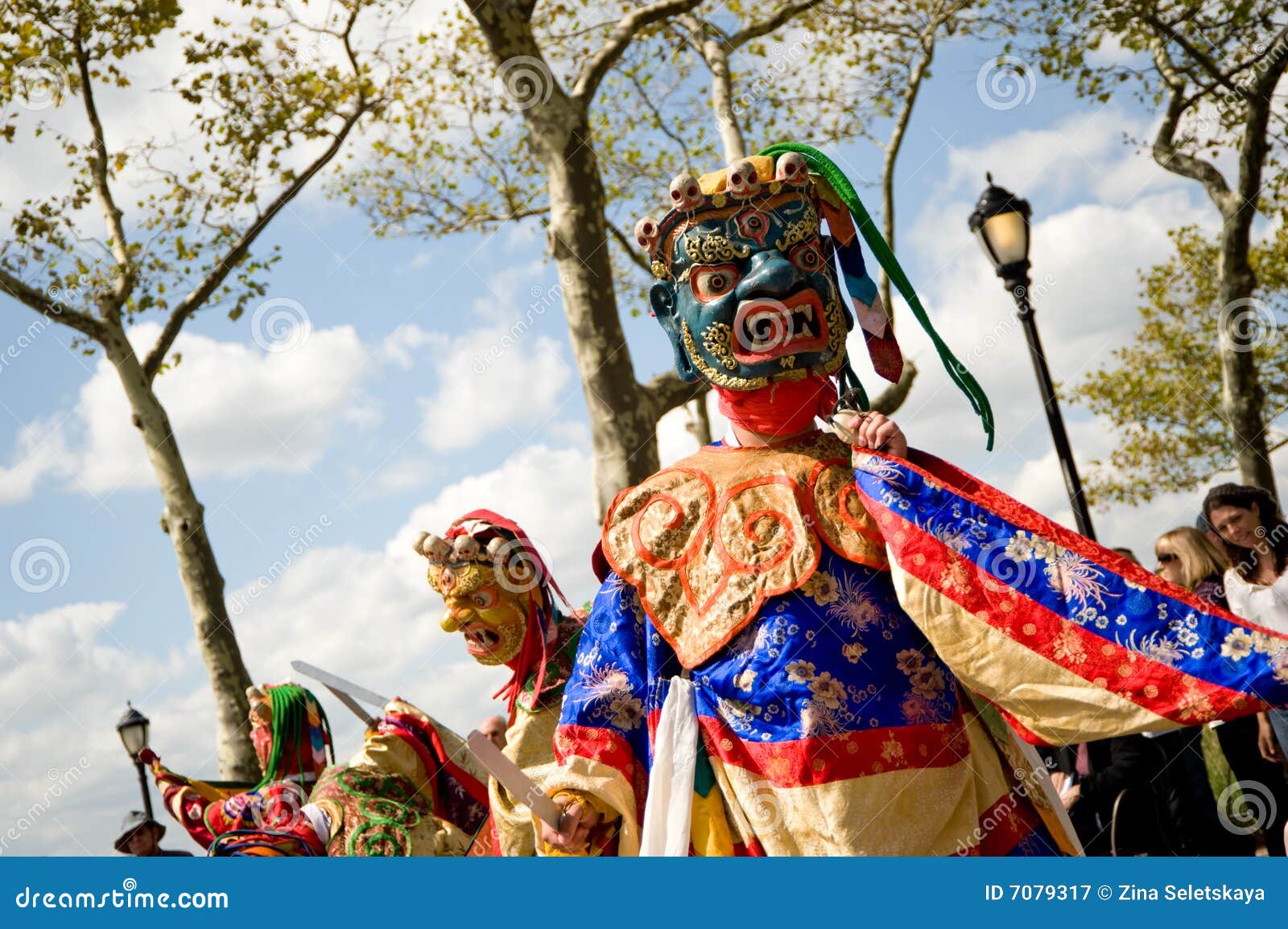 Danseurs de Cham photographie éditorial. Image du indus - 7079317