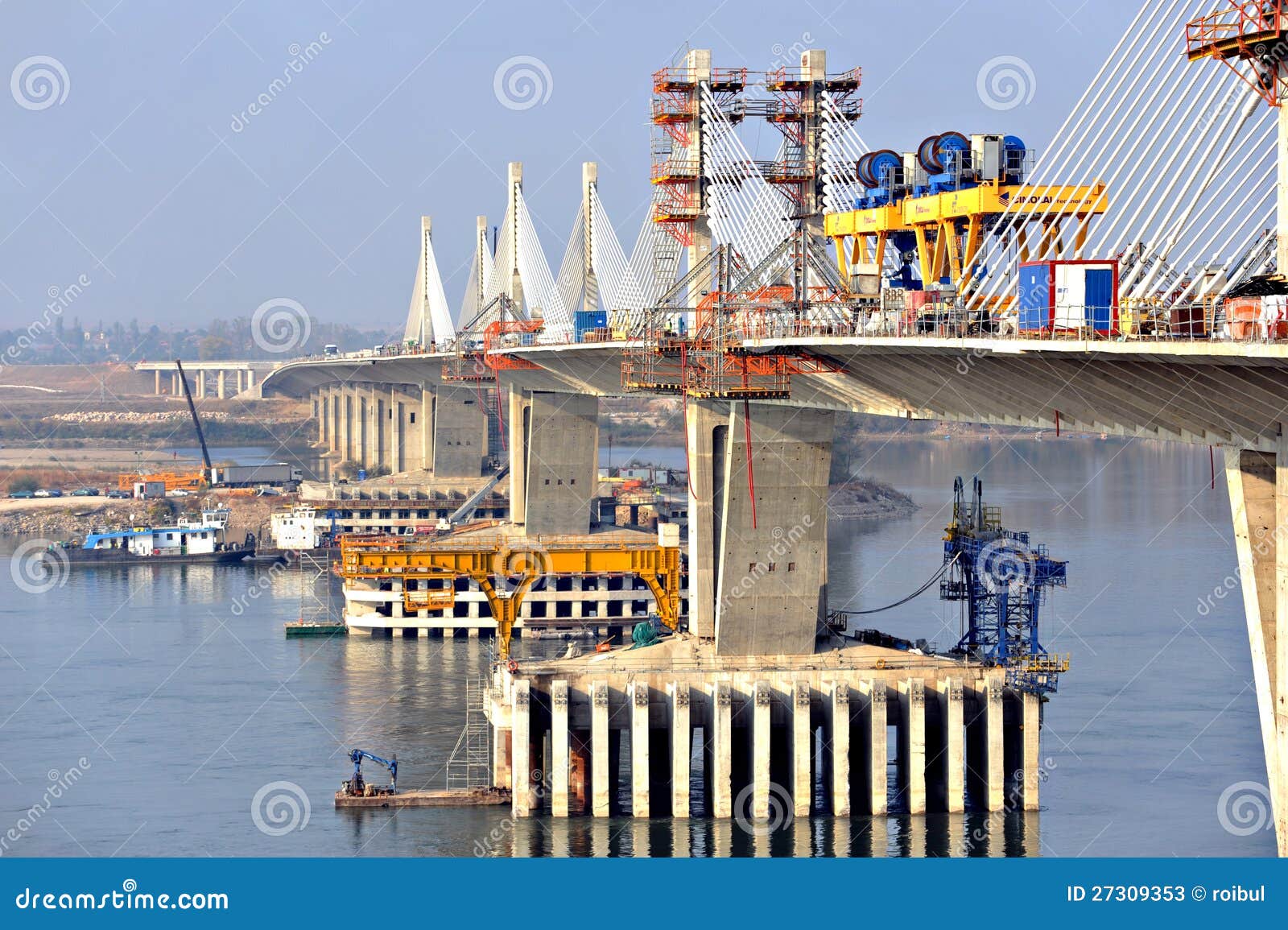 Danube Bridge between Vidin and Calafat Editorial Stock Photo - Image ...