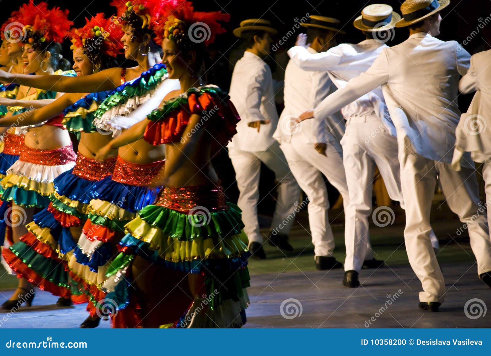 Danzatori brasiliani immagine editoriale. Immagine di coltura - 10358200