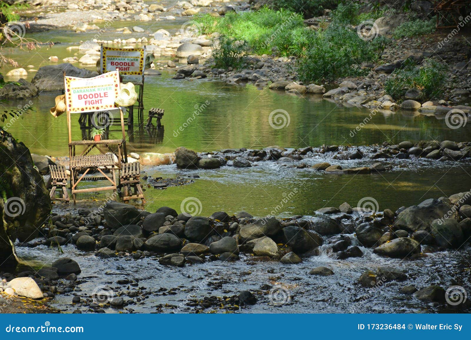 Daranak Falls Welcome Signages In Tanay, Rizal, Philippines Editorial ...